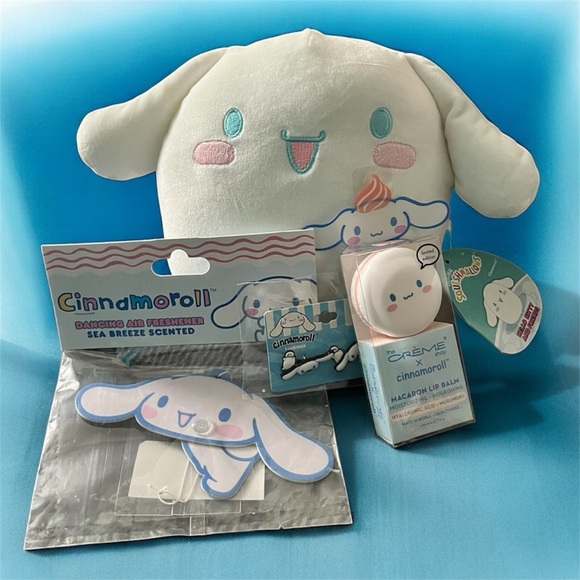 Hot Topic | Other | Hot Topic Cinnamoroll Plush Set With Blue And White ...